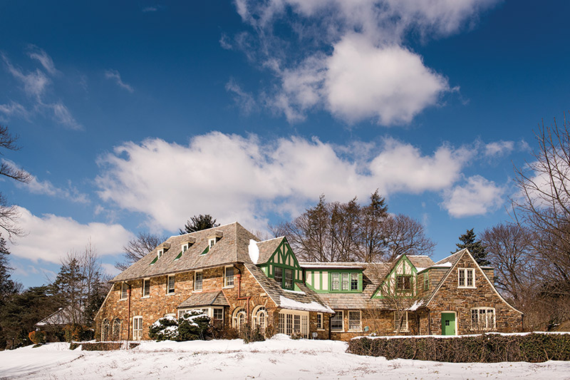 10 Architectural Wonders on the Main Line